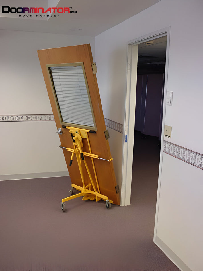 DOORMINATOR® DOOR HANDLER MODEL 3070 160 LBS | Paragon Pro