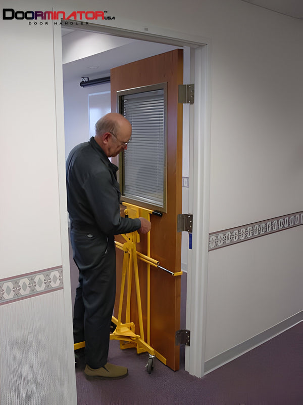 DOORMINATOR® DOOR HANDLER MODEL 3070 160 LBS | Paragon Pro